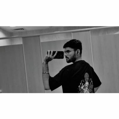 Apply For Gigolo Job in Delhi | Best Gigolo Services in Delhi